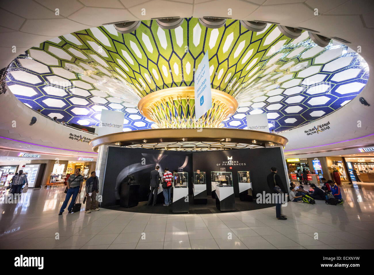 Abu dhabi airport hi-res stock photography and images - Alamy