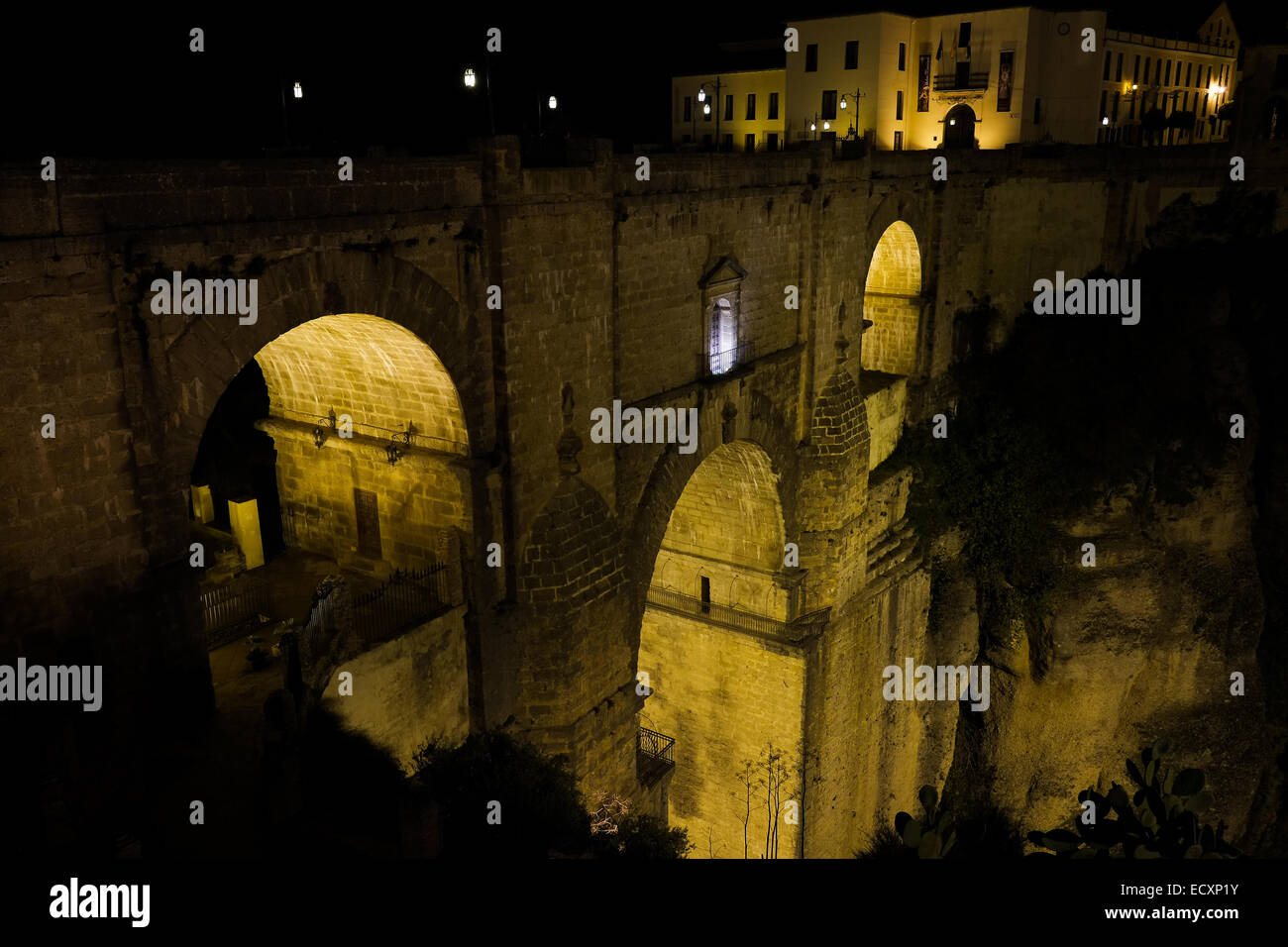 Puente Nuevo bridge in Ronda, Spain at night Stock Photo - Alamy