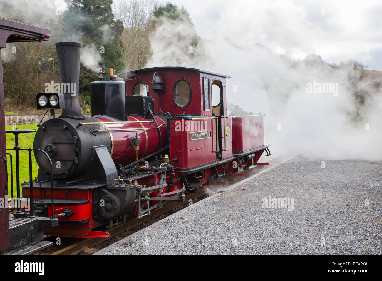 Brecon beacons steam train hi-res stock photography and images - Alamy
