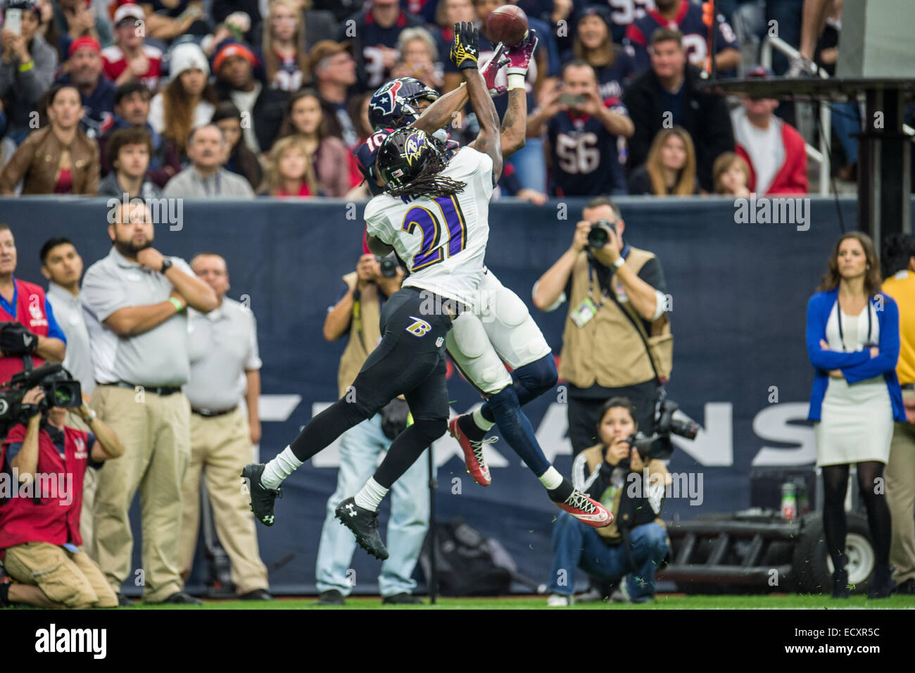 Houston, Texas, USA. 21st Dec, 2014. Baltimore Ravens cornerback ...