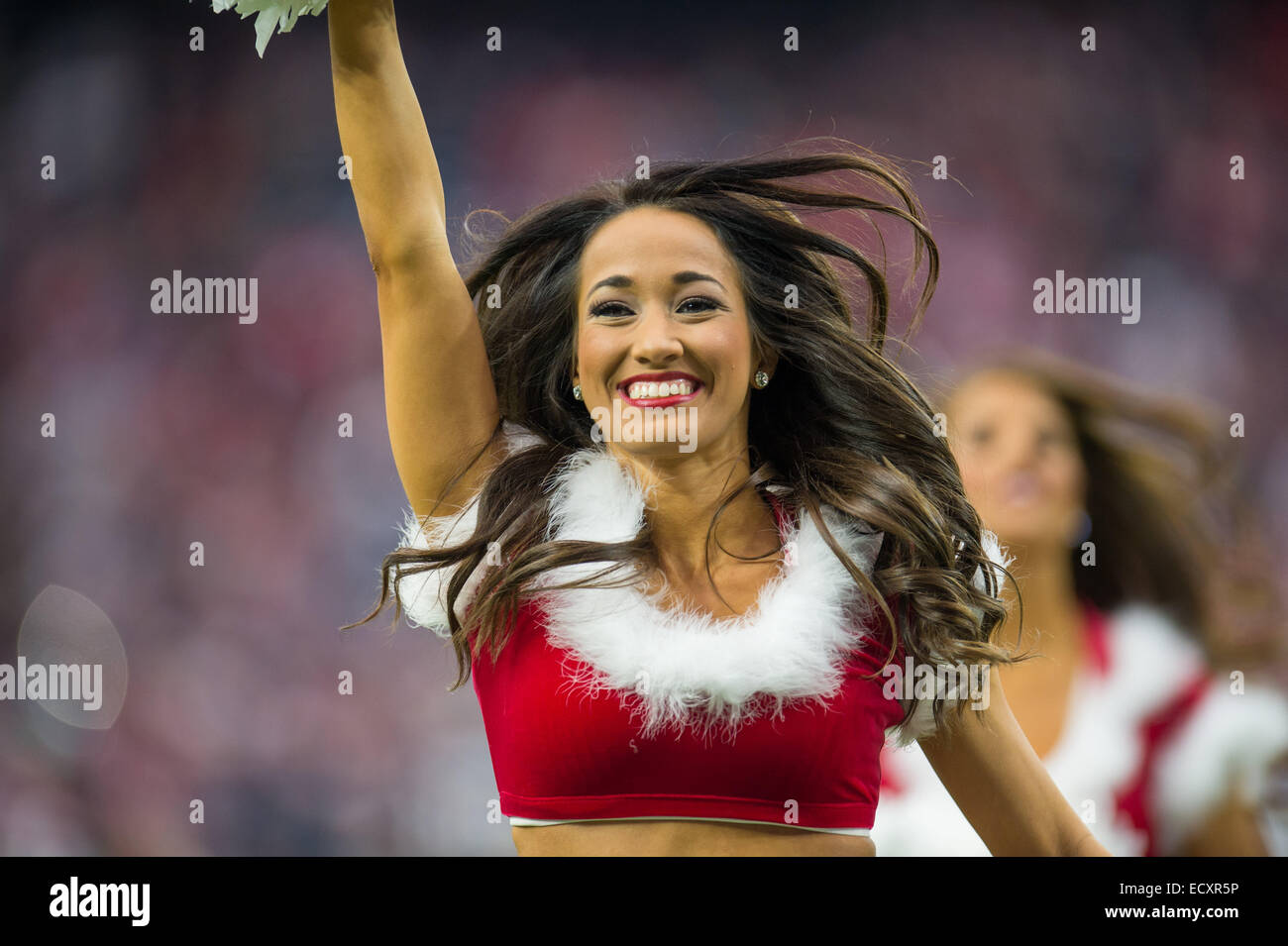 Nfl cheerleaders outfits hi-res stock photography and images - Alamy