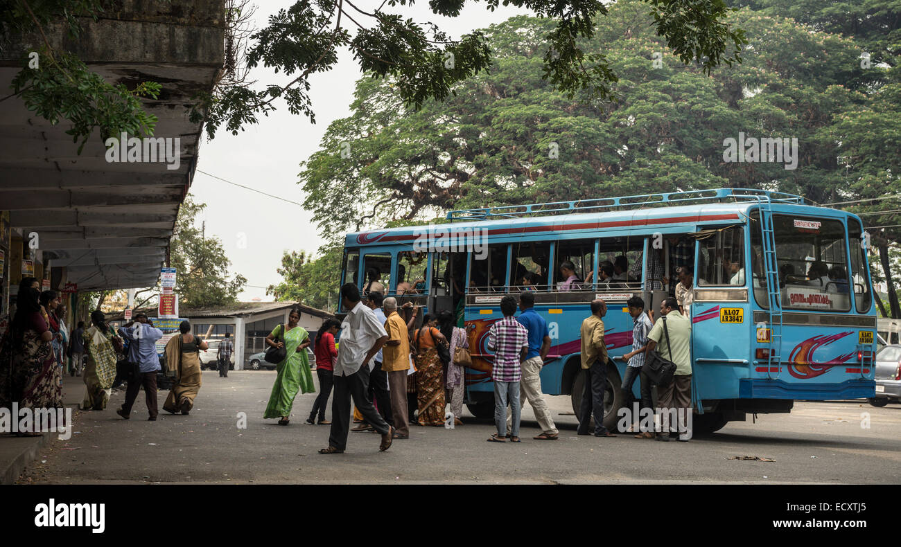 Kerala bus hi-res stock photography and images - Alamy