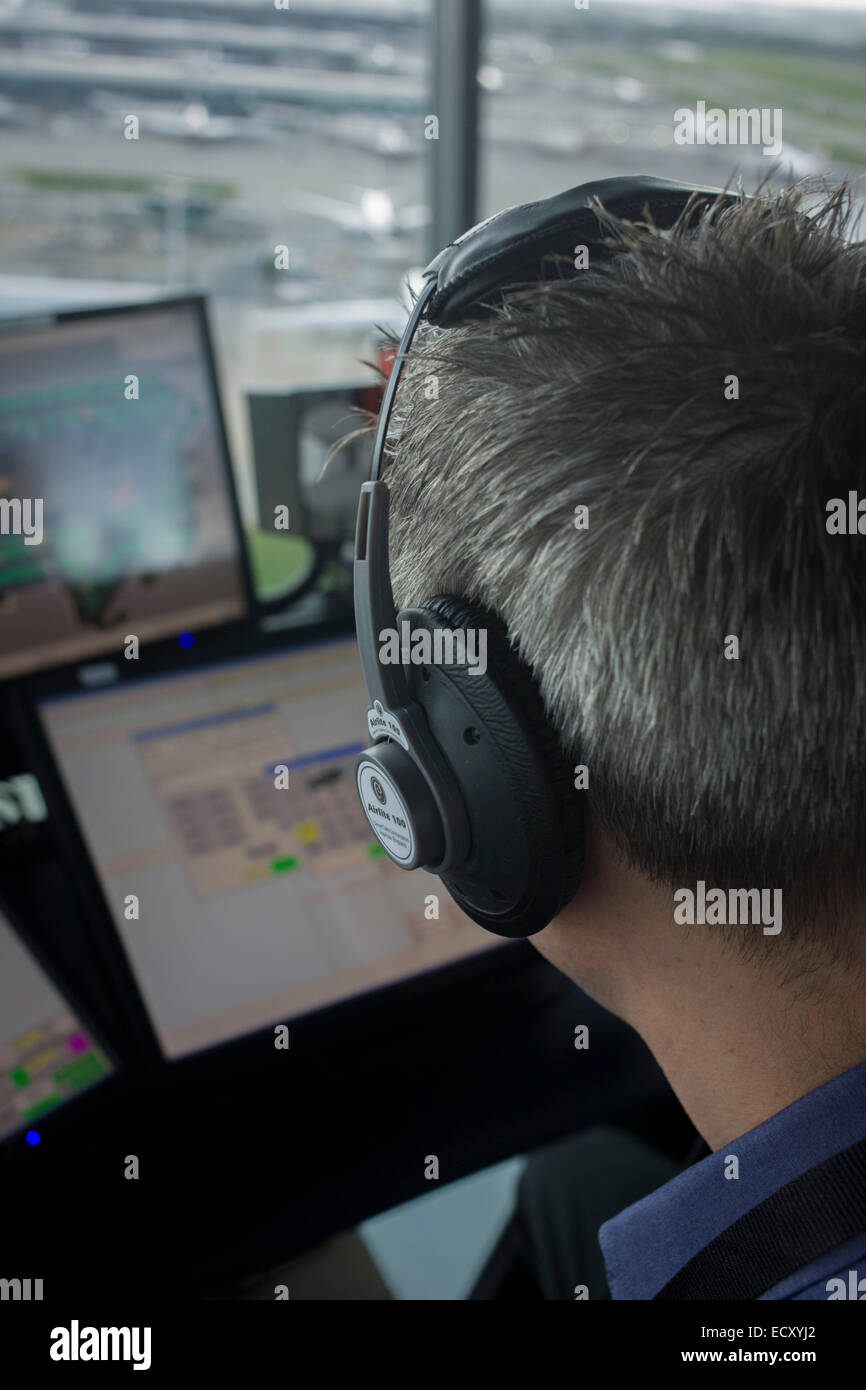 Air traffic controller headset hi-res stock photography and images - Alamy