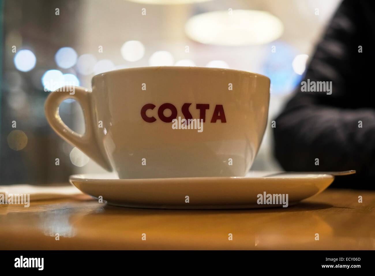 Costa coffee cup hi-res stock photography and images - Alamy