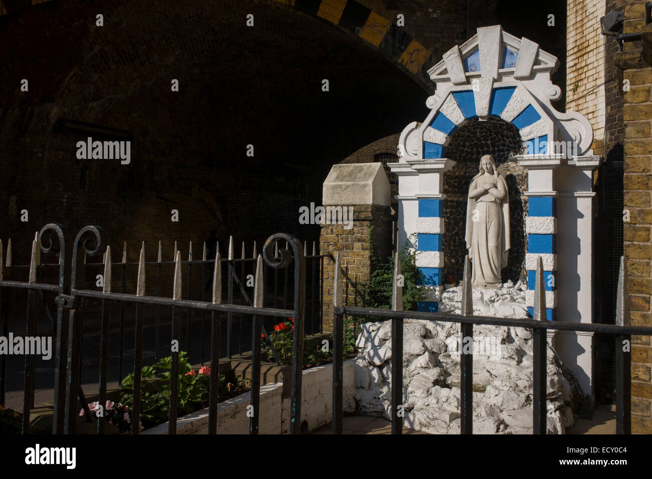 Shrine to virgin mary hi-res stock photography and images - Alamy