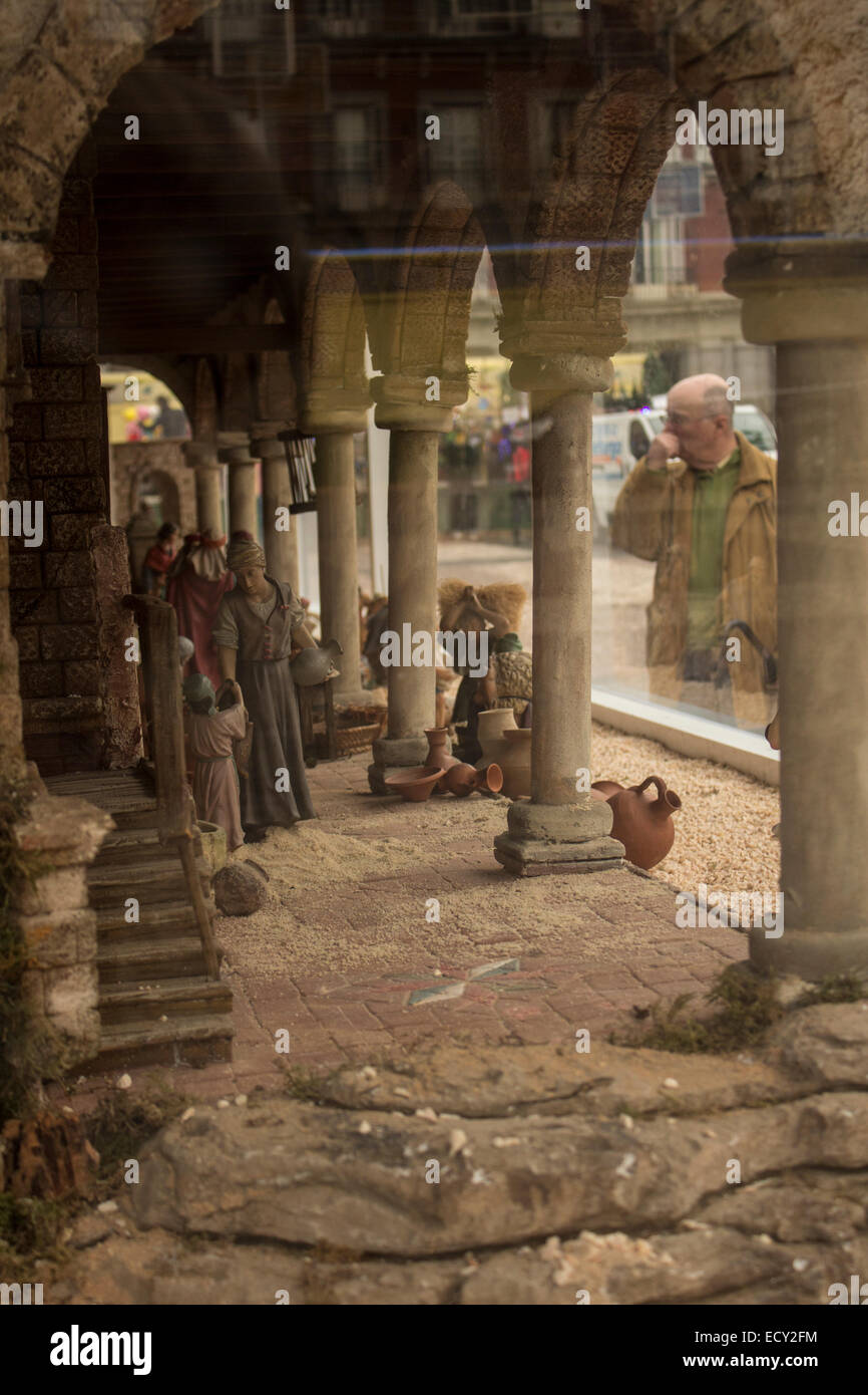 Traditional nativity scene at the Christmas market in Madrid, Spain ...