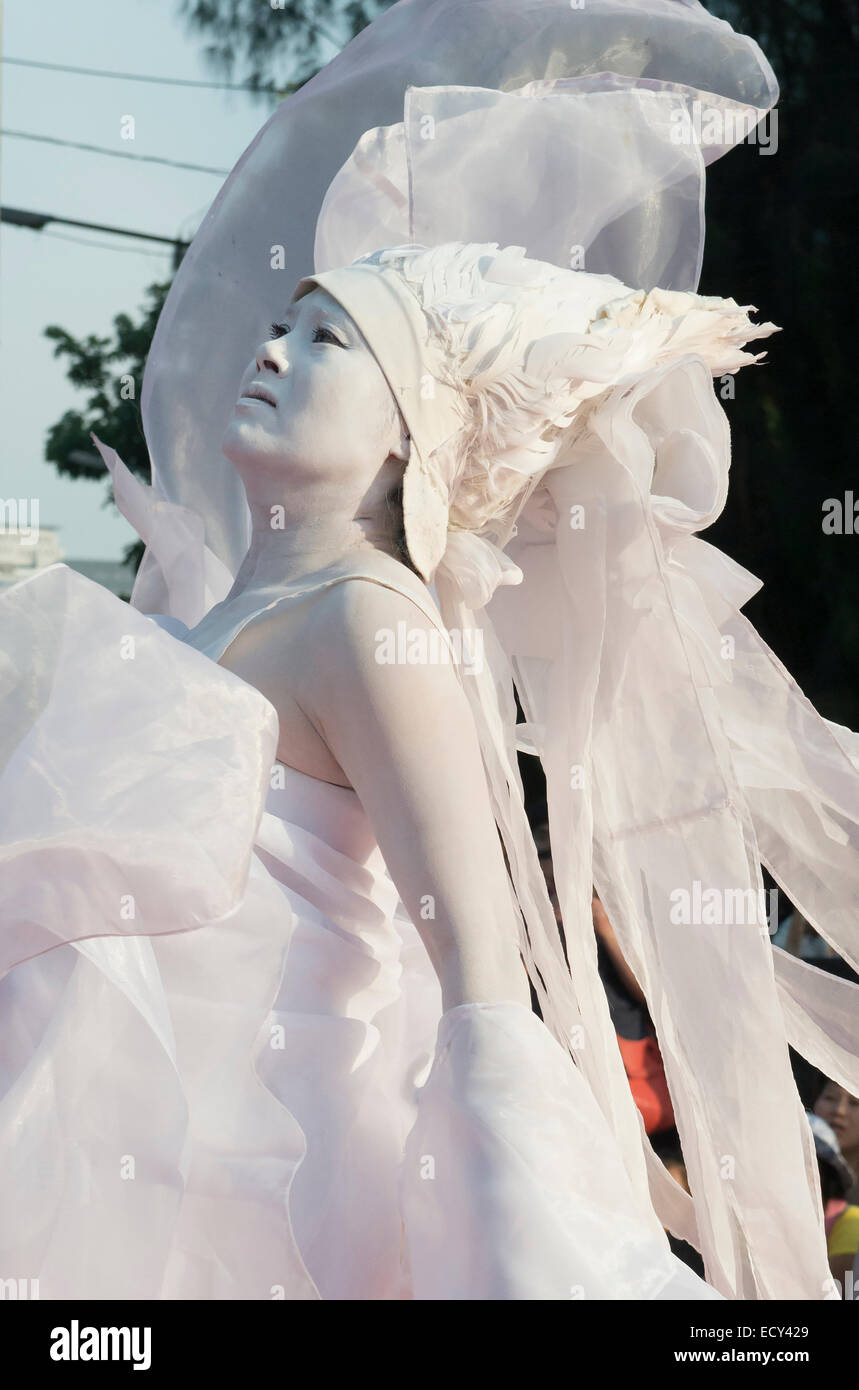 Butoh hi-res stock photography and images - Alamy