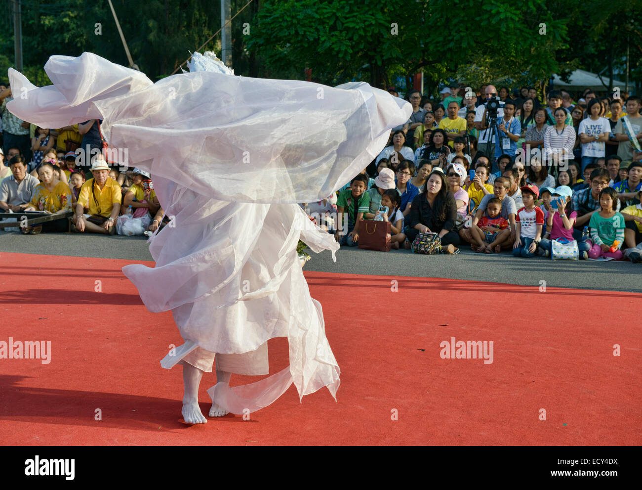 Avant garde butoh artist performing at the Street Show, Bangkok ...