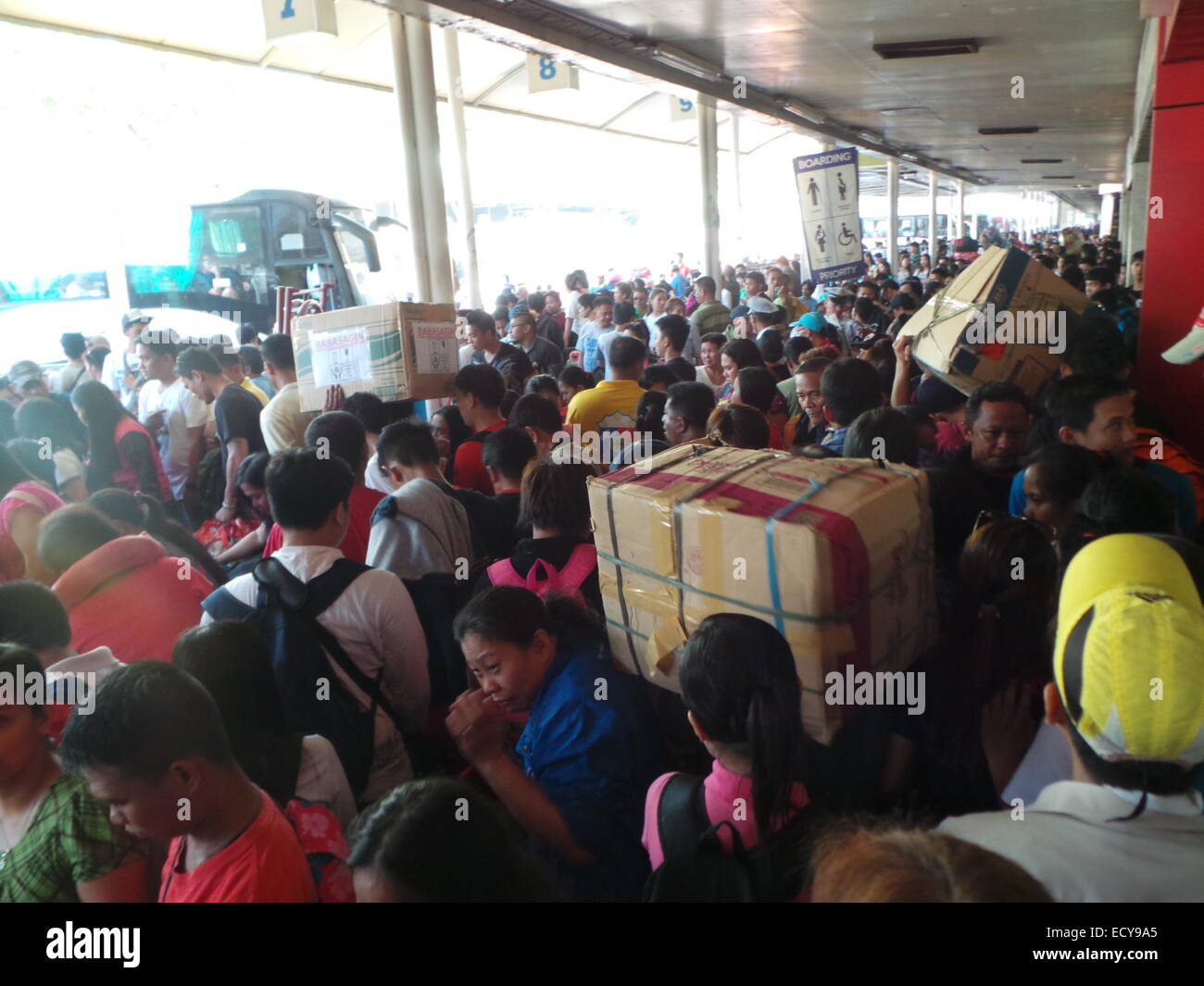 Araneta bus terminal hi-res stock photography and images - Alamy