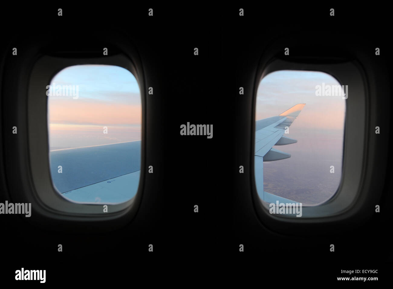 Sunrise seen from the window seat of a Boeing 747-400 Stock Photo - Alamy