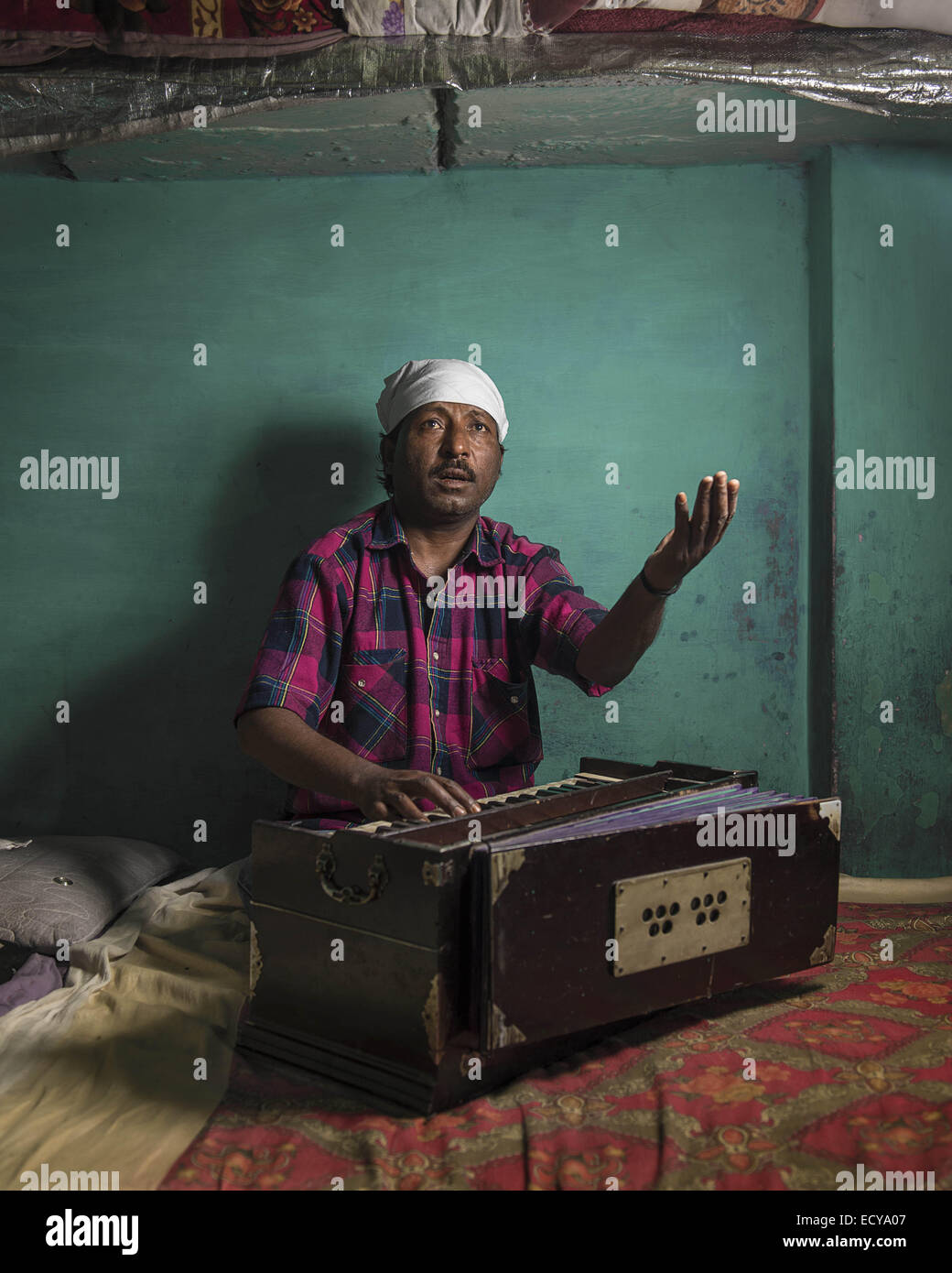 Portraits of Street Performers of The Kathputli Colony Kathputli is ...