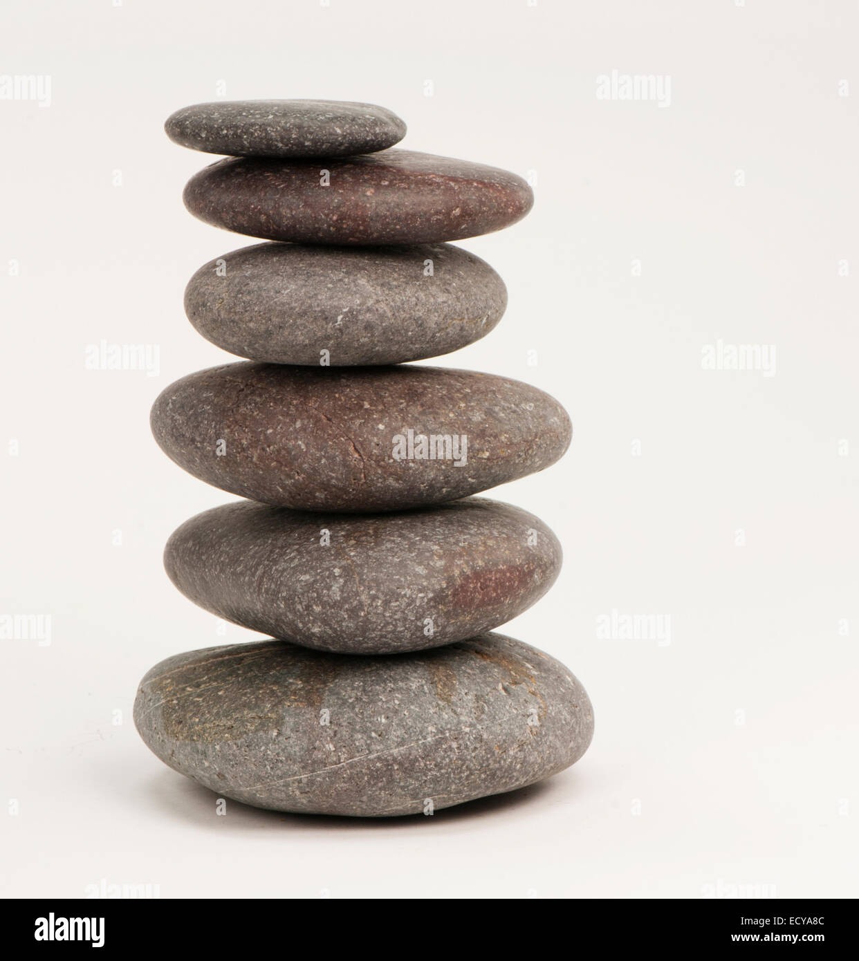 Rounded pebbles hi-res stock photography and images - Alamy