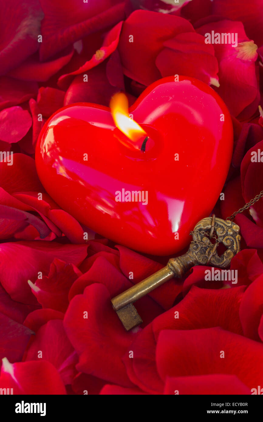 Key with the heart as a symbol of love Stock Photo - Alamy