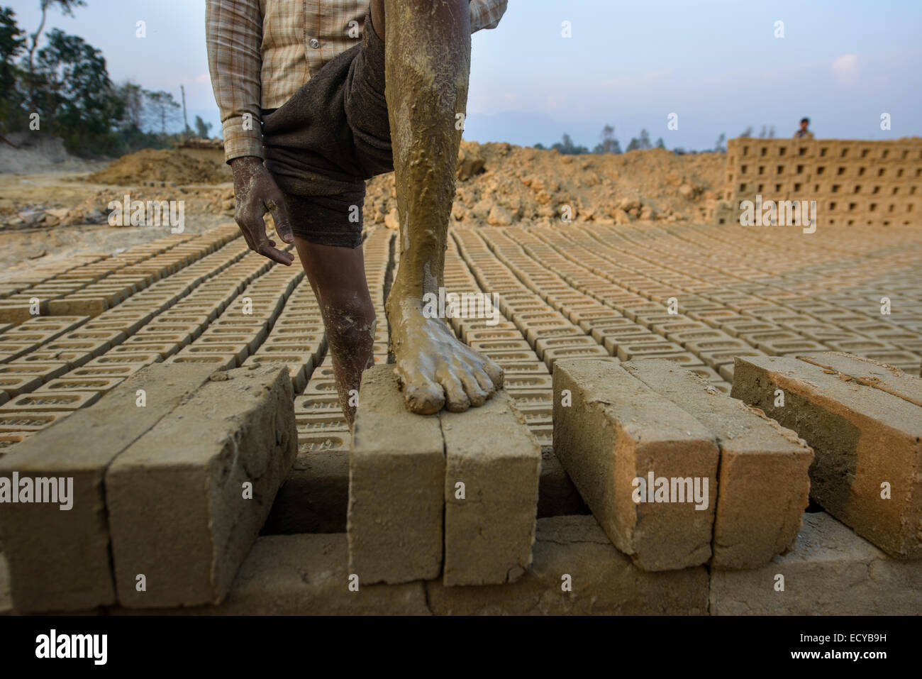 Nepalese workers hi-res stock photography and images - Alamy