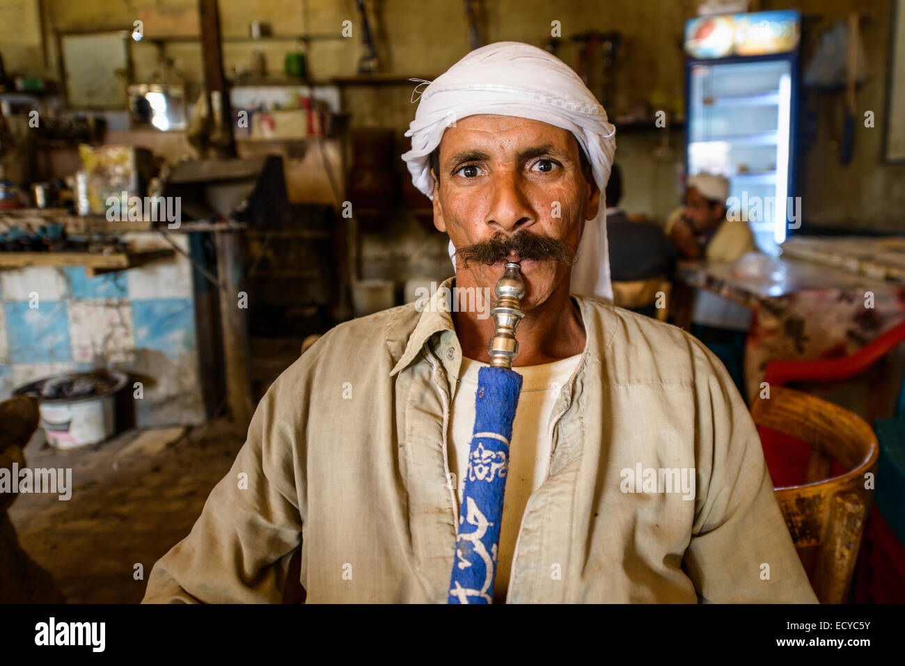 Men in traditional teahouse of smoking shisha, Egypt Stock Photo - Alamy