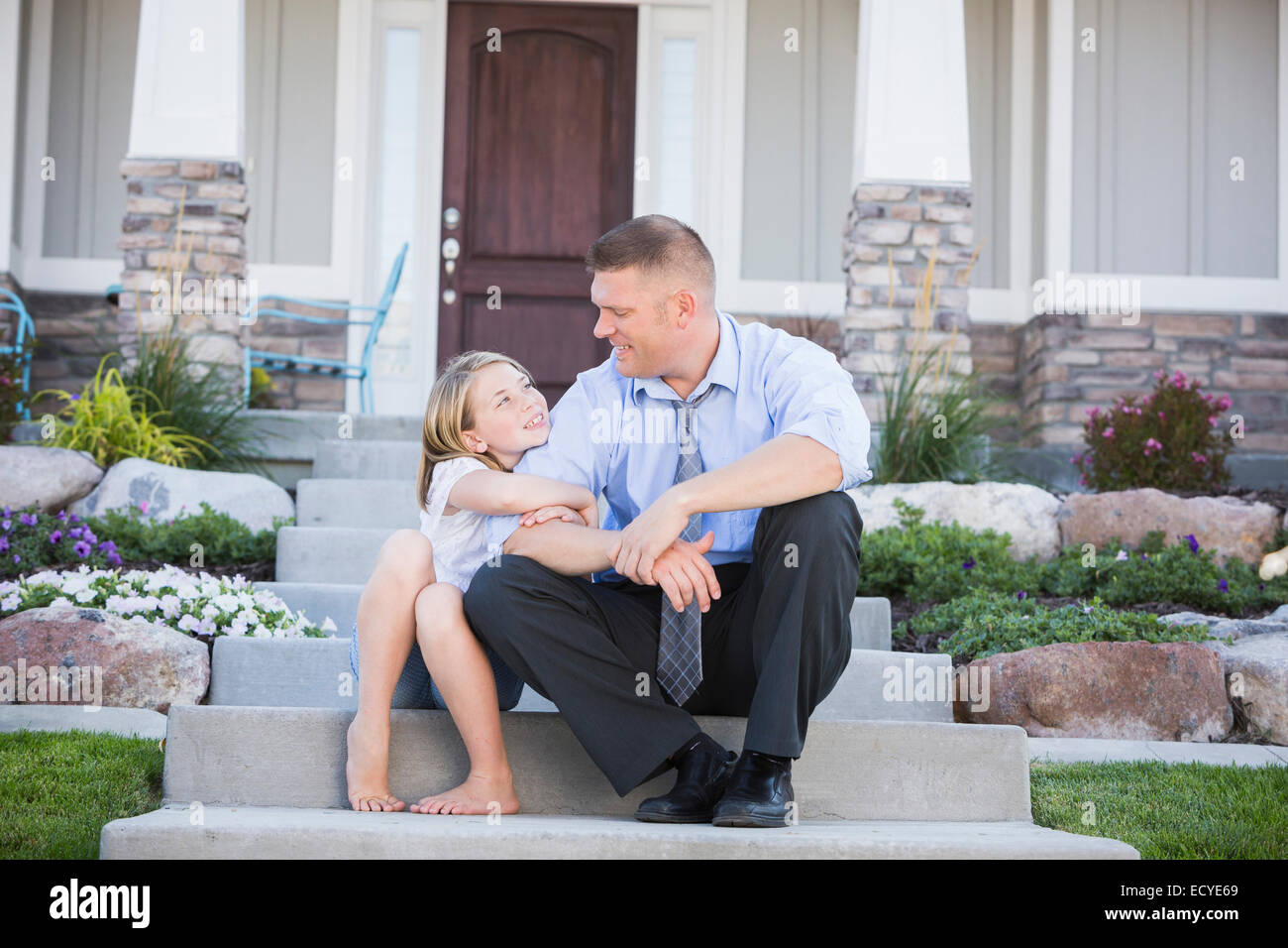 Sitting on the stoop hi-res stock photography and images - Alamy