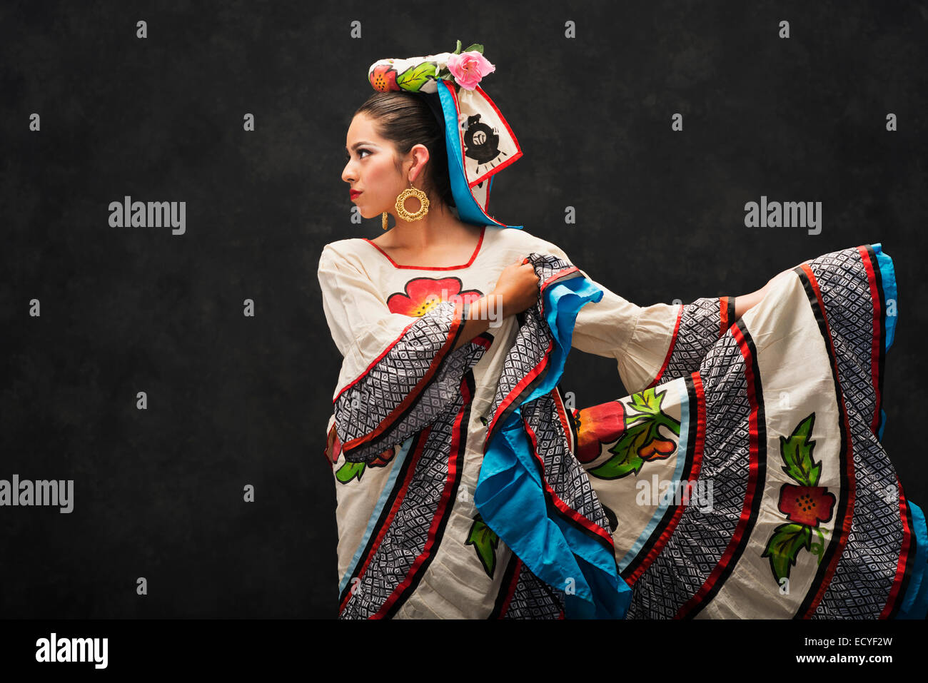 Mexican Girl Dancing High Resolution Stock Photography and Images - Alamy
