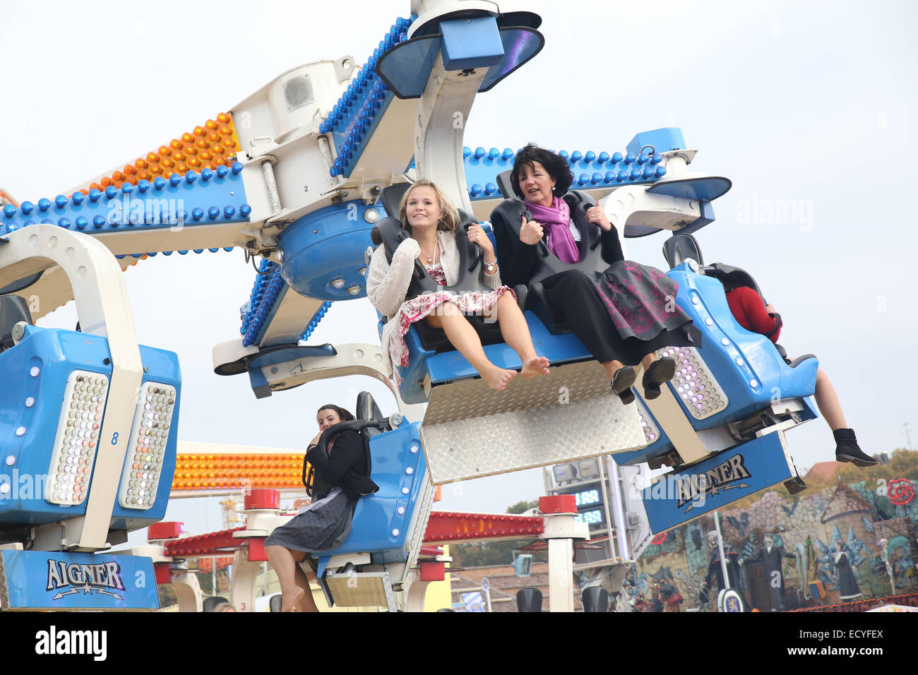 Octopus ride hi-res stock photography and images - Alamy