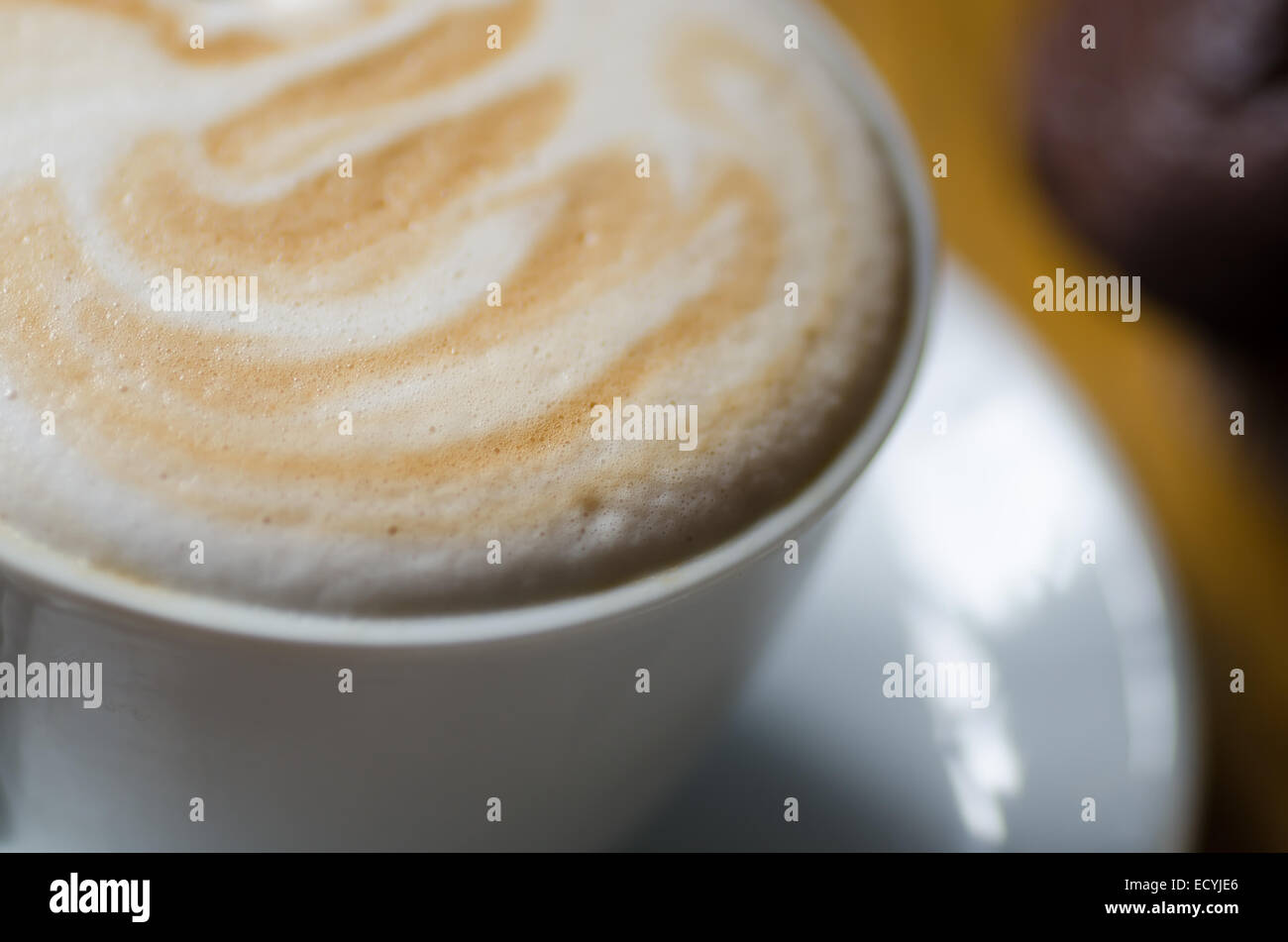 White foamy drink hi-res stock photography and images - Alamy