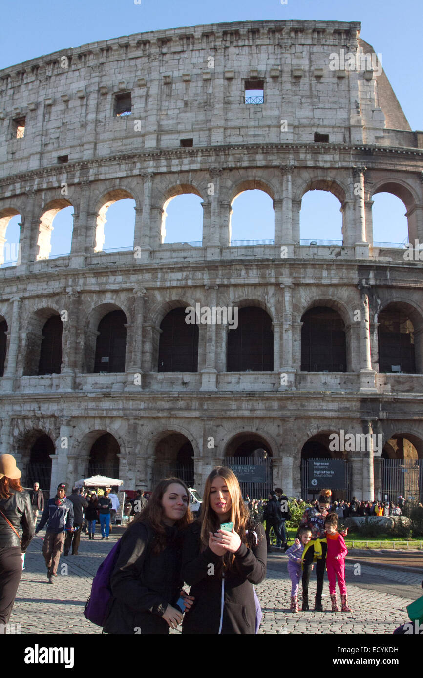Rome Italy, 22nd December 2014. Girls pose to take selfies in front of ...