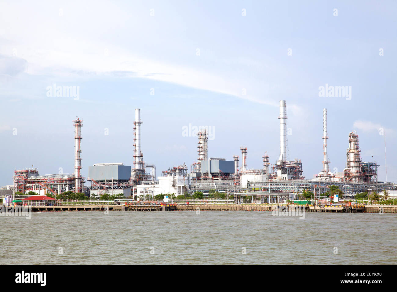 Landscape river oil refinery hi-res stock photography and images - Alamy