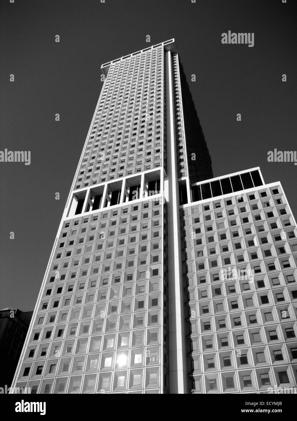 The New York City buildings - looking up Stock Photo - Alamy