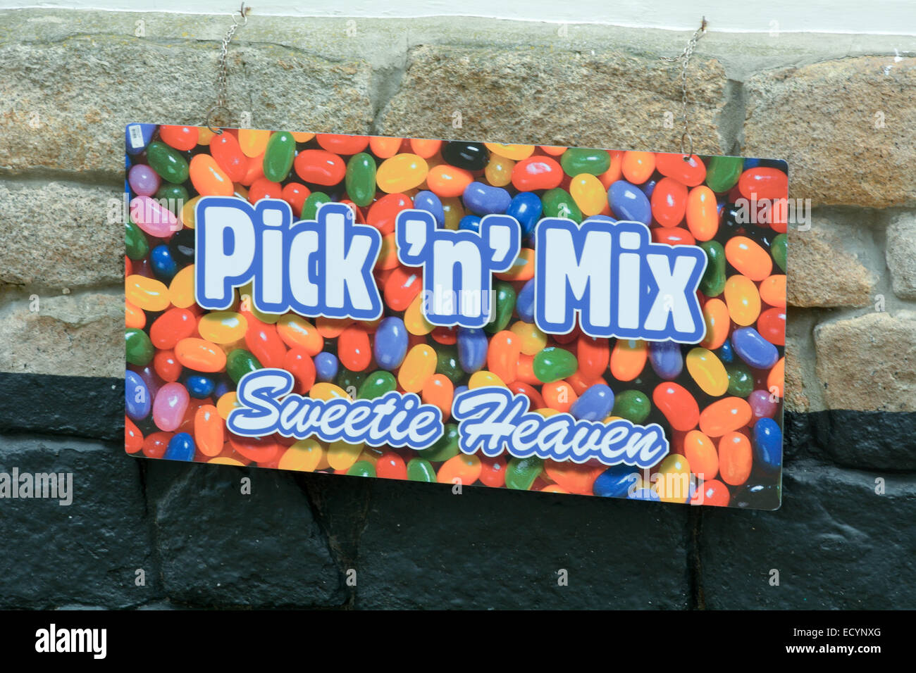 Pick 'n' mix sign outside sweet shop in St Ives, Cornwall Stock Photo ...