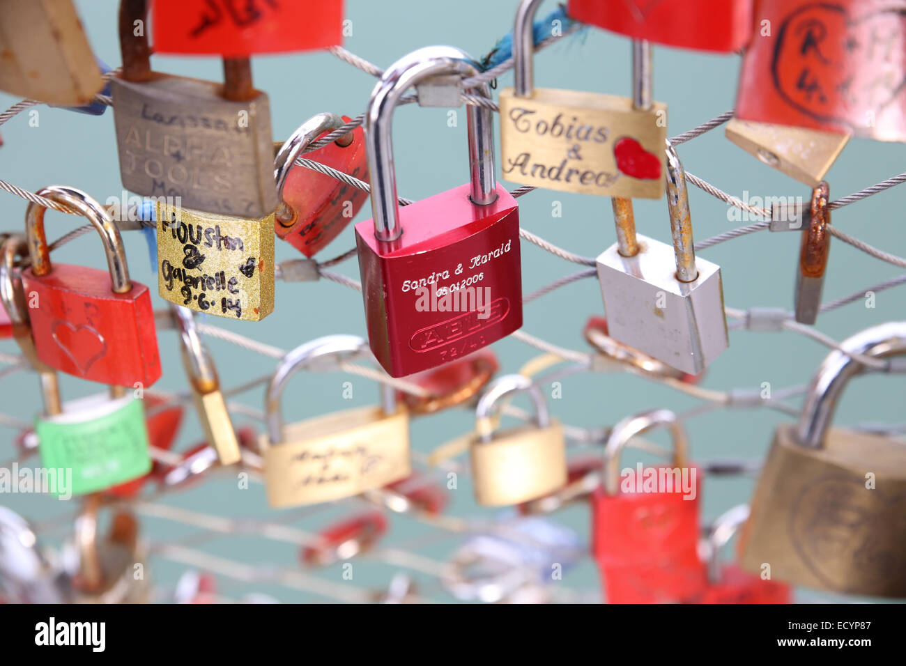 bridge love locks Stock Photo - Alamy