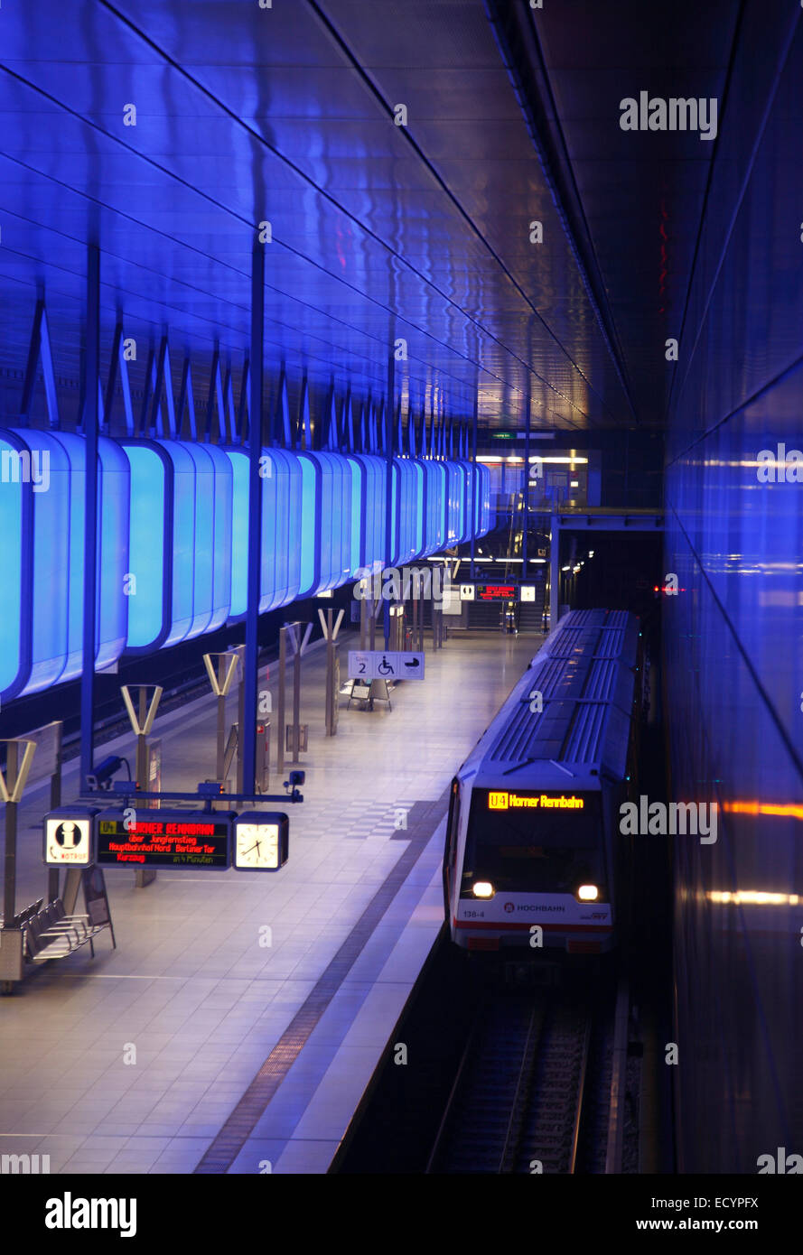 U4 hi-res stock photography and images - Alamy