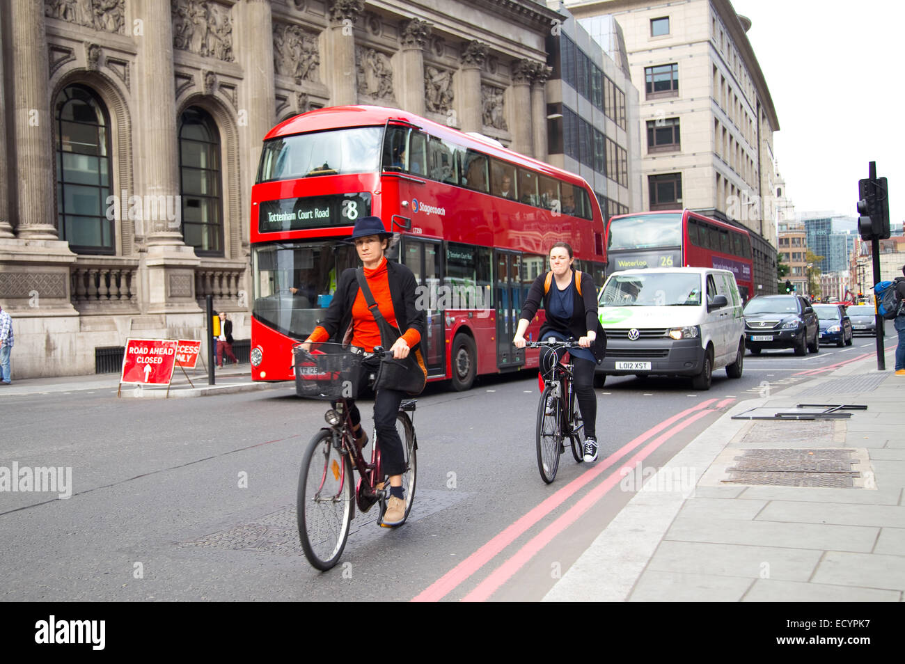 Cycling cyclist bike hi-res stock photography and images - Alamy