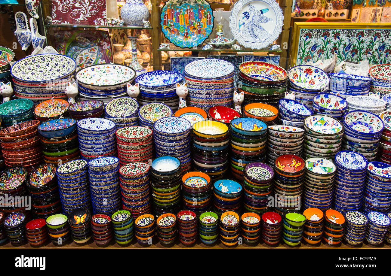 Turkish Ceramic Plates in Spice Bazaar, Istanbul City, Turkey Stock ...