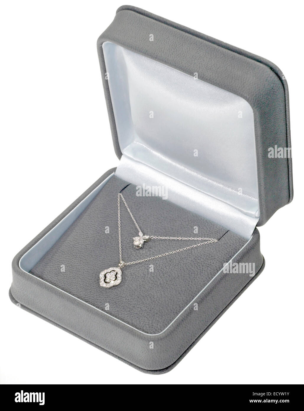 diamond necklace in a jewelry box Stock Photo - Alamy