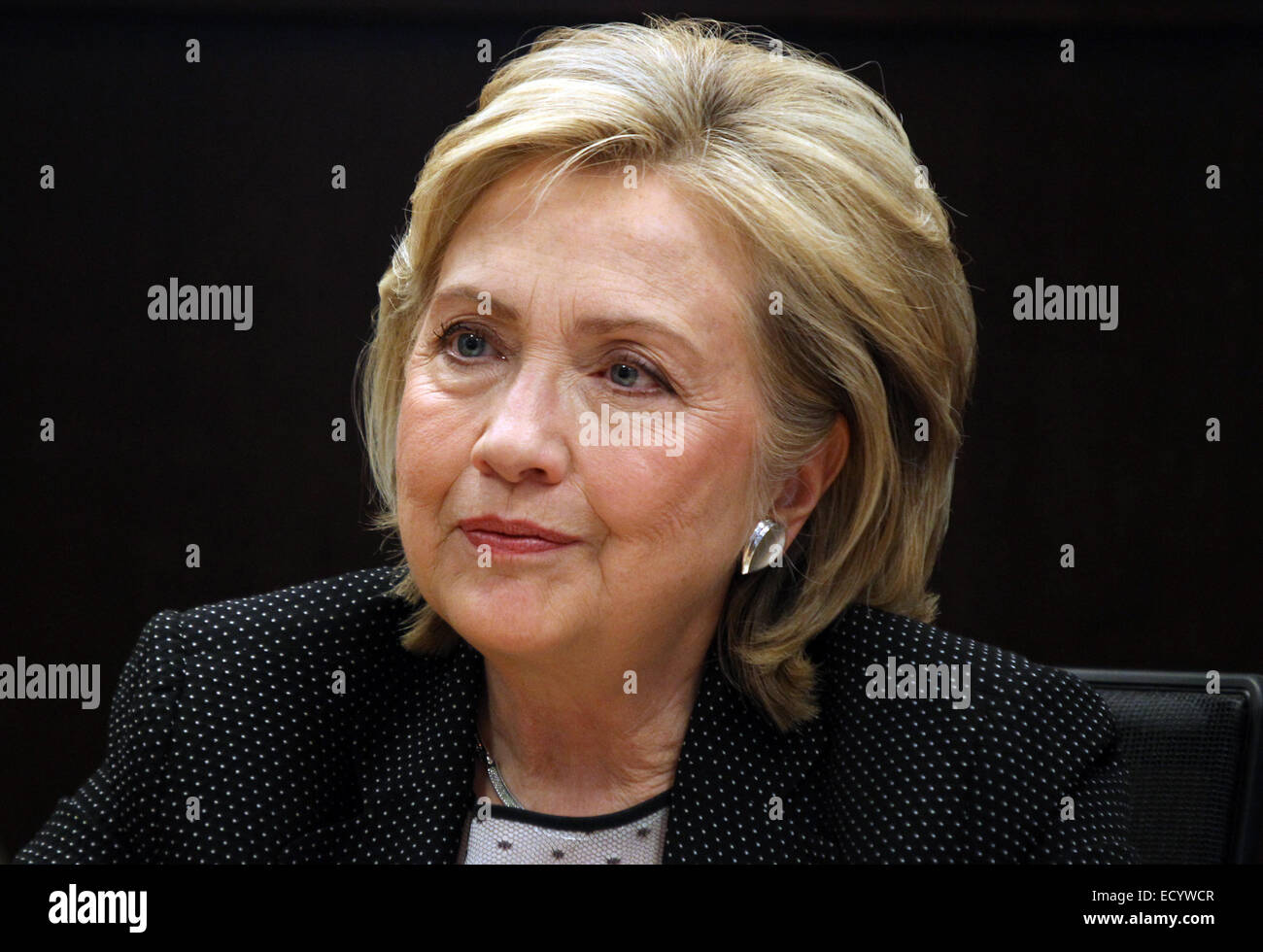 Hillary Rodham Clinton's book signing event, held at Barnes & Noble ...