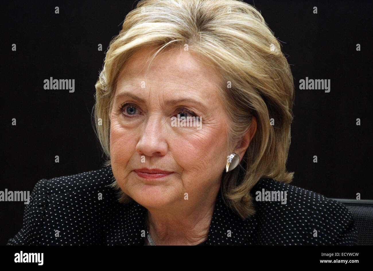 Hillary Rodham Clinton's book signing event, held at Barnes & Noble ...