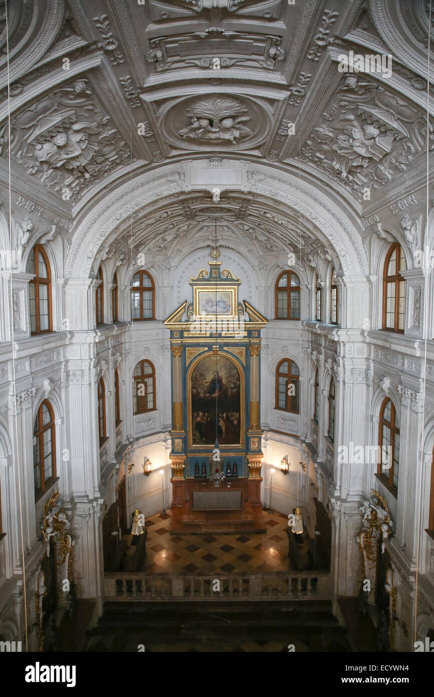 chapel inside Munich residenz palace Stock Photo - Alamy chapel inside Munich residenz palace Stock Photo - Alamy