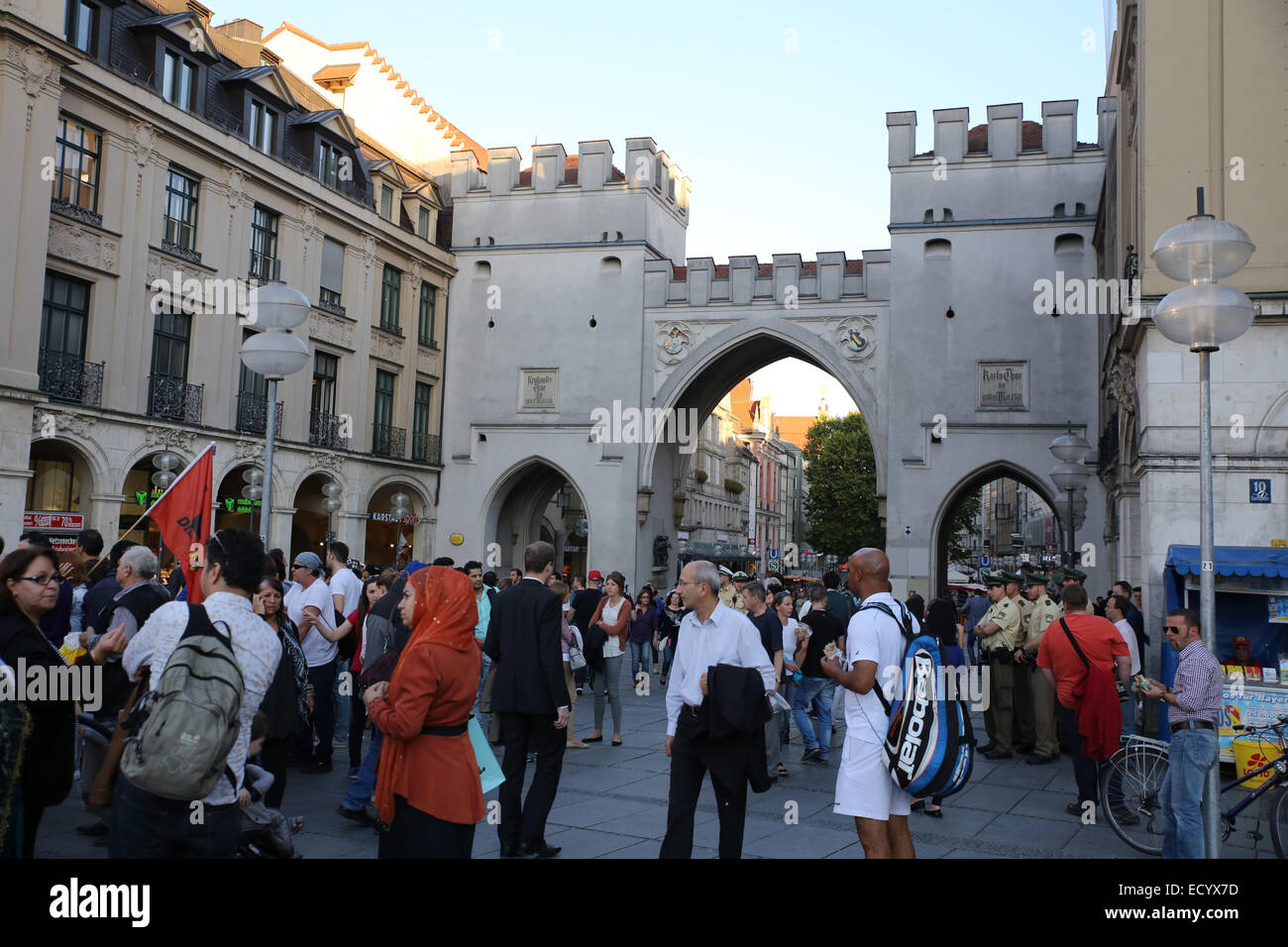 Munich city people hi-res stock photography and images - Alamy