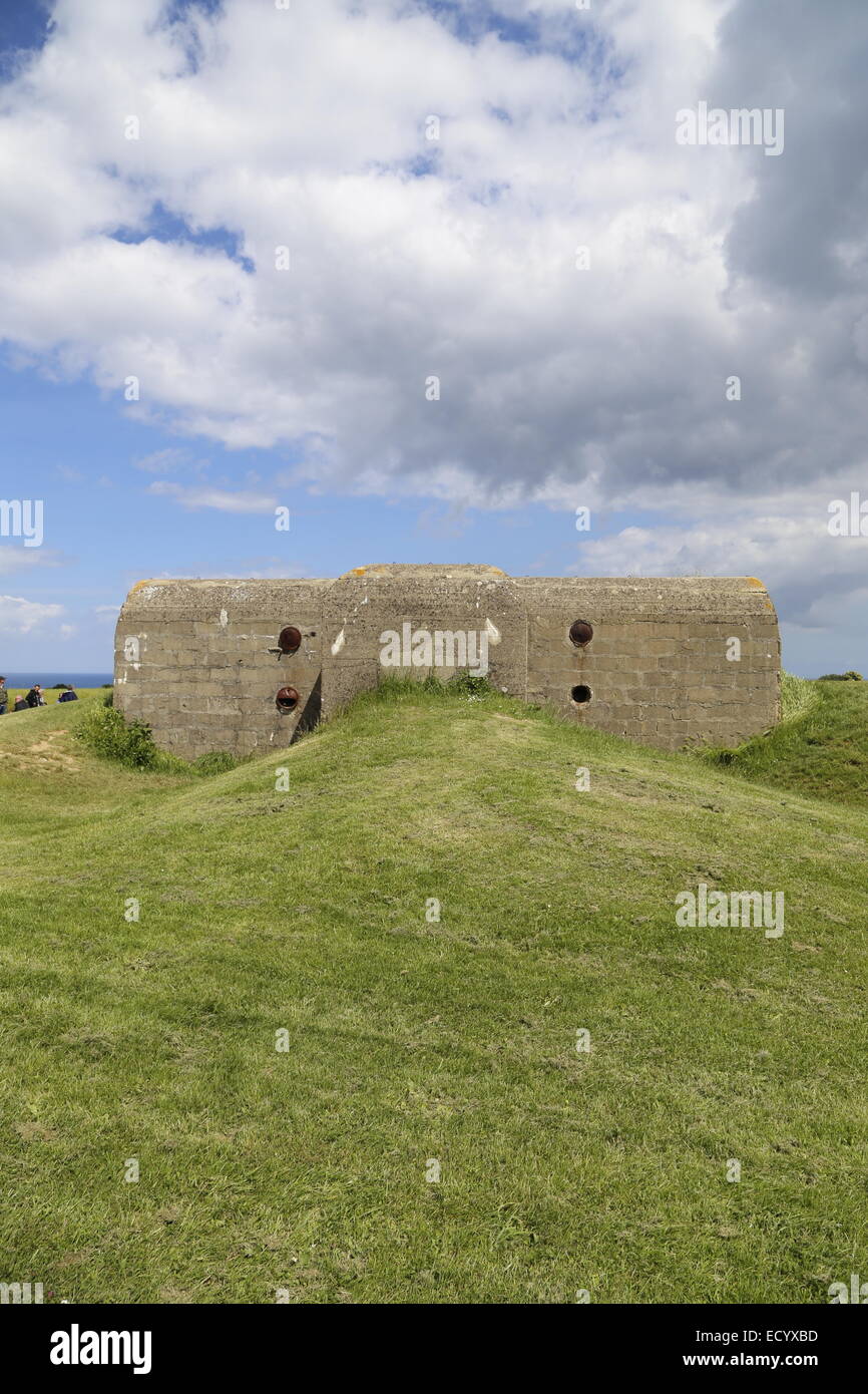 Longues Sur Mer Battery defences high above Normandy DDay beaches ...