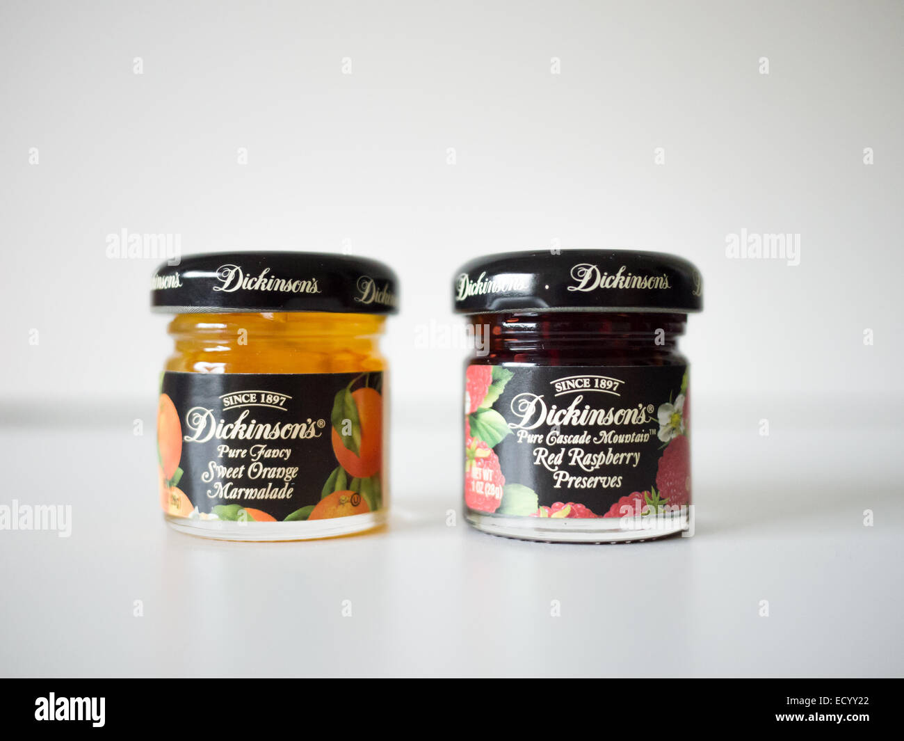 travel size mini small breakfast fruit jam Stock Photo - Alamy