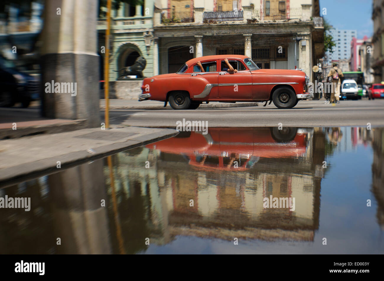 Red car taxi hi-res stock photography and images - Alamy