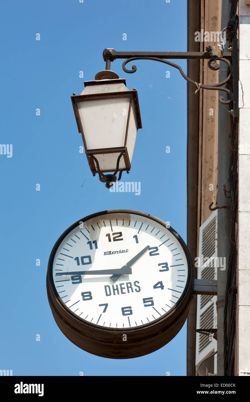 Bodet clock hi-res stock photography and images - Alamy