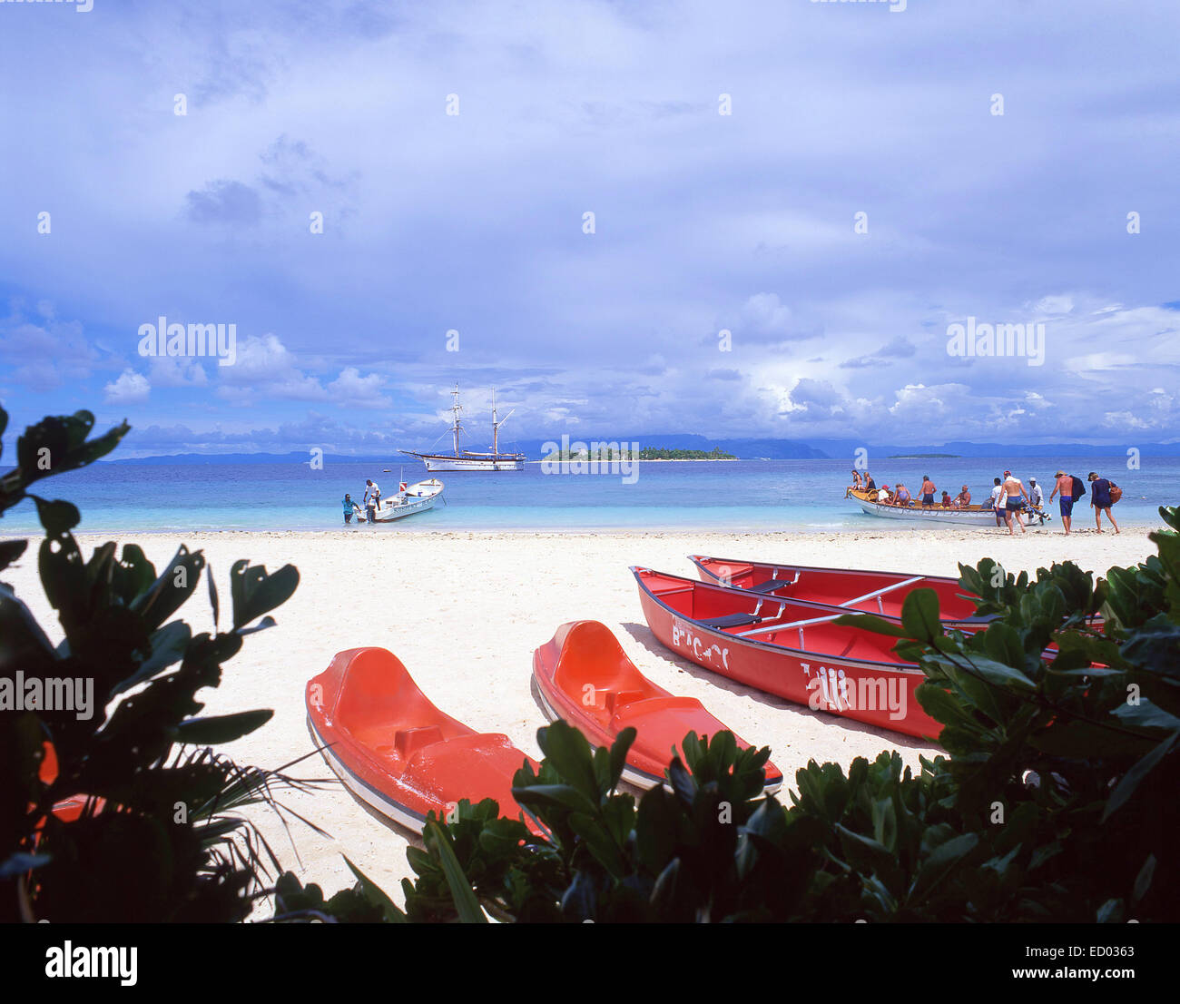 Beachcomber island resort hi-res stock photography and images - Alamy
