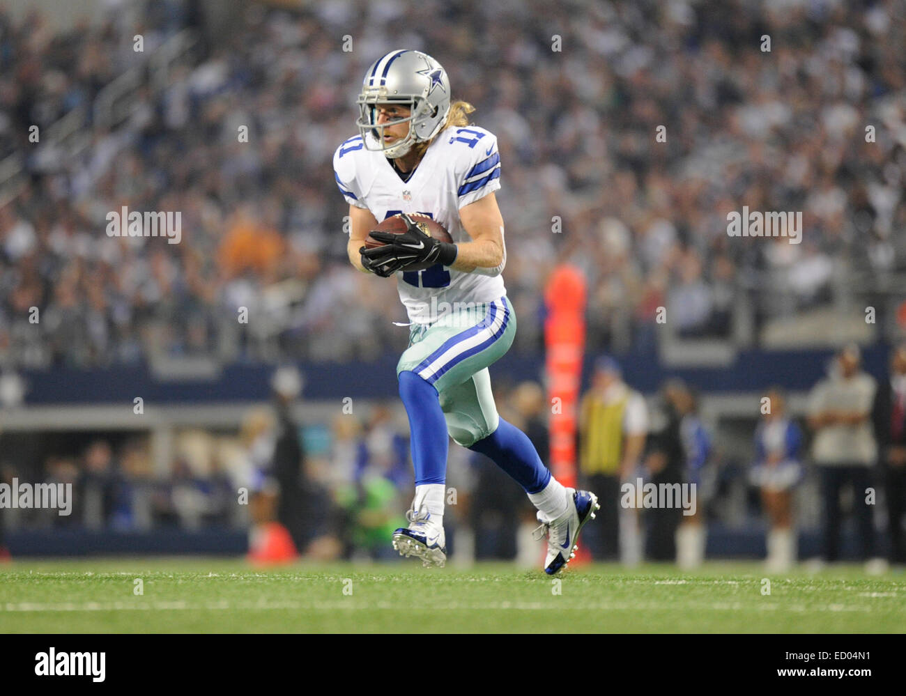 December 21, 2014: Dallas Cowboys wide receiver Cole Beasley #11 during ...