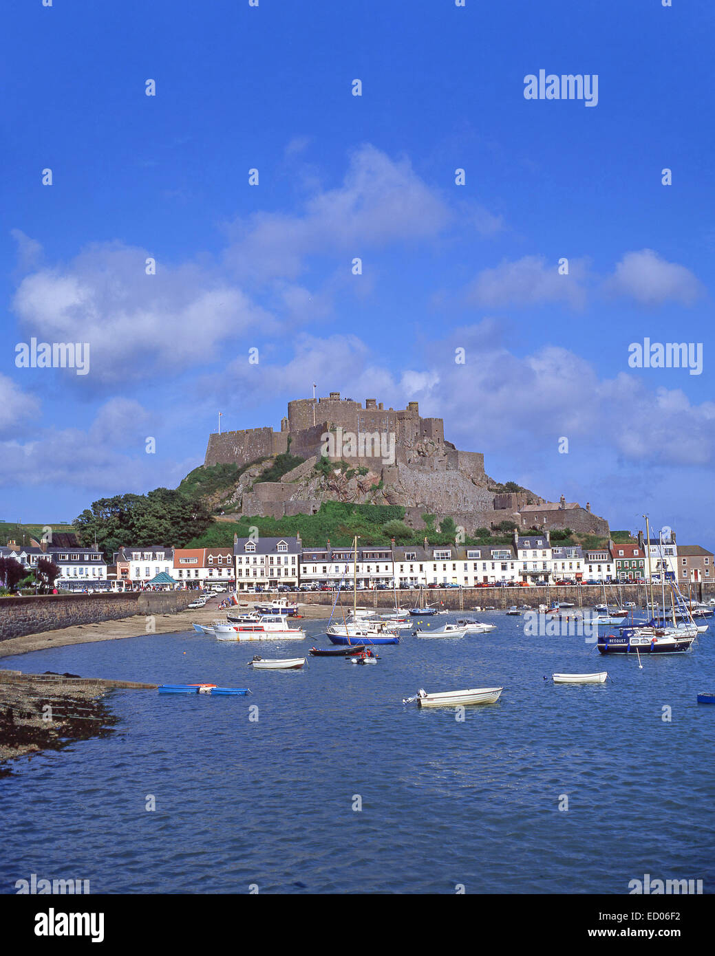 Mount of saint martin hi-res stock photography and images - Alamy