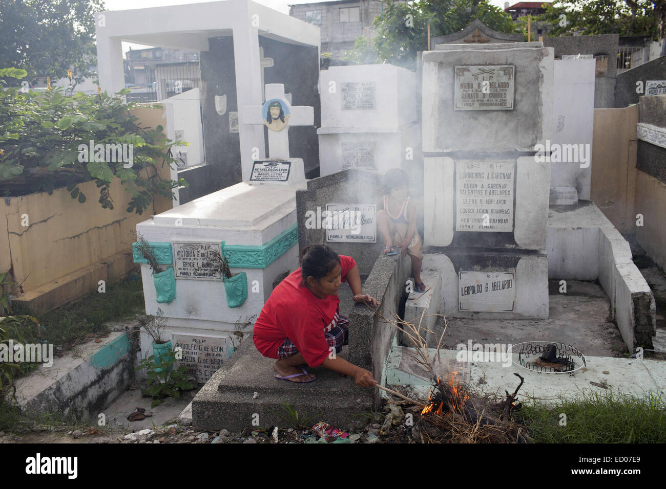 This cemetery in the heart of Pasay in Metro Manila, is the resting ...