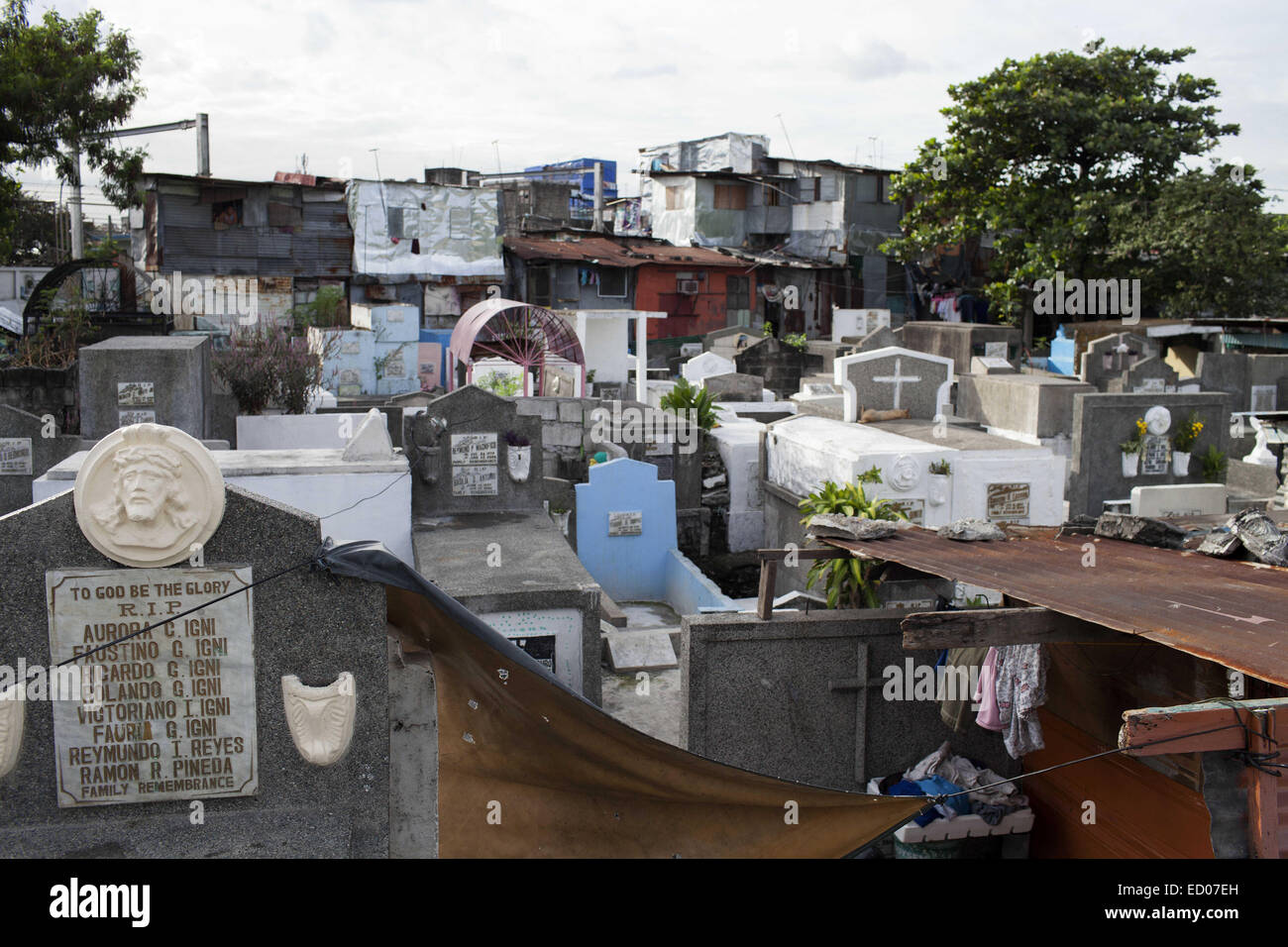 This cemetery in the heart of Pasay in Metro Manila, is the resting ...