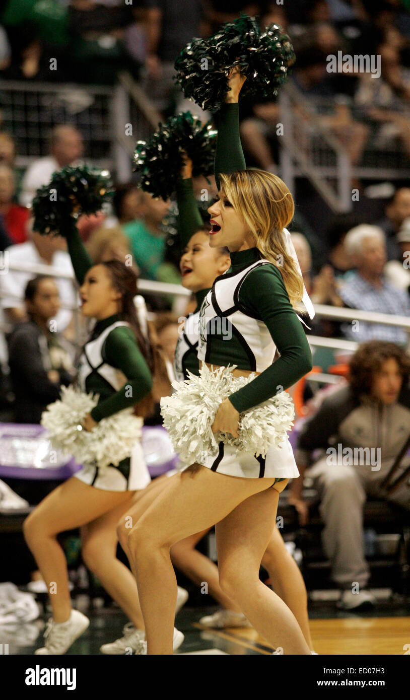 Hawaii Cheerleaders 2011