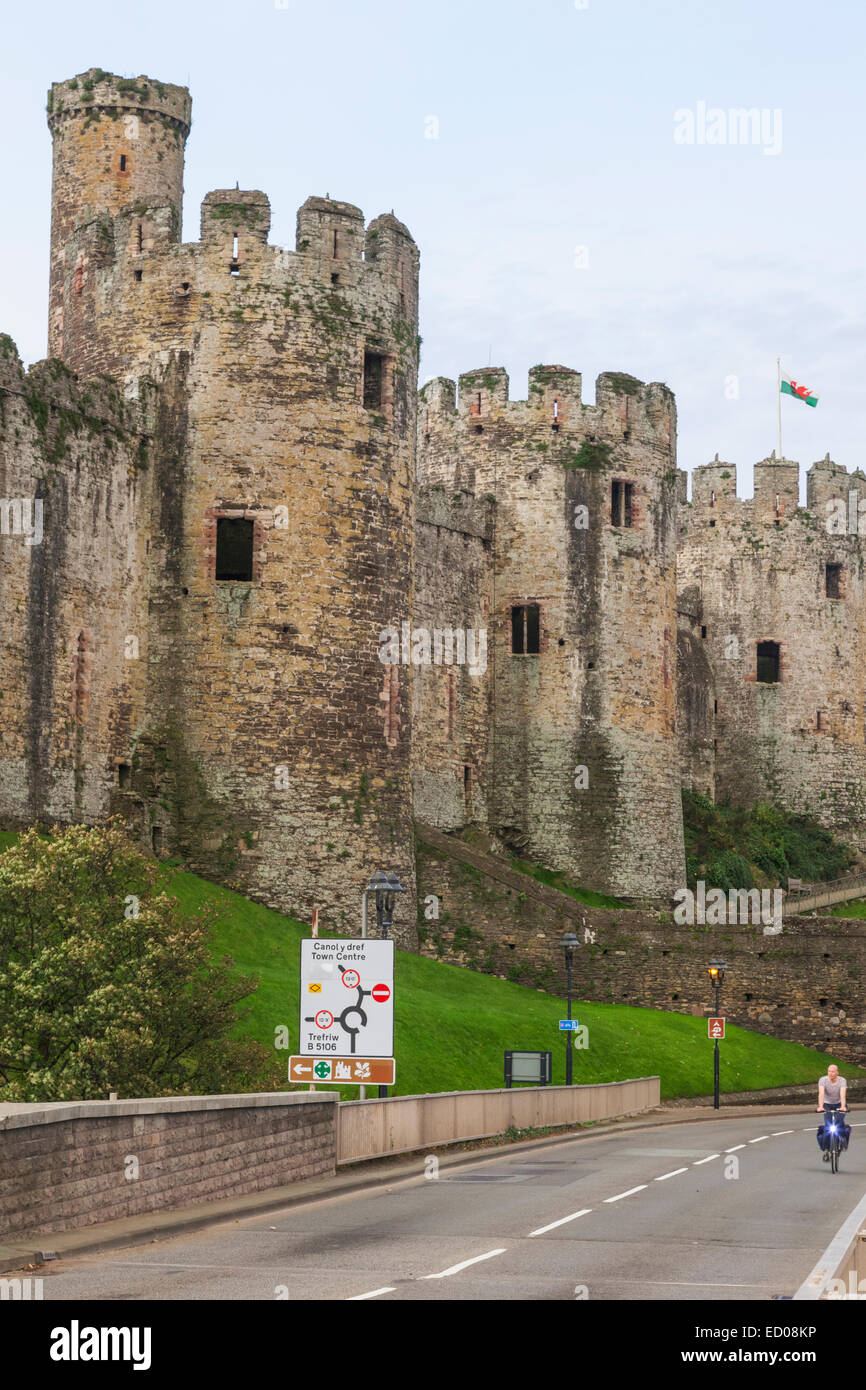 Wales, Conwy, Conwy Castle Stock Photo - Alamy