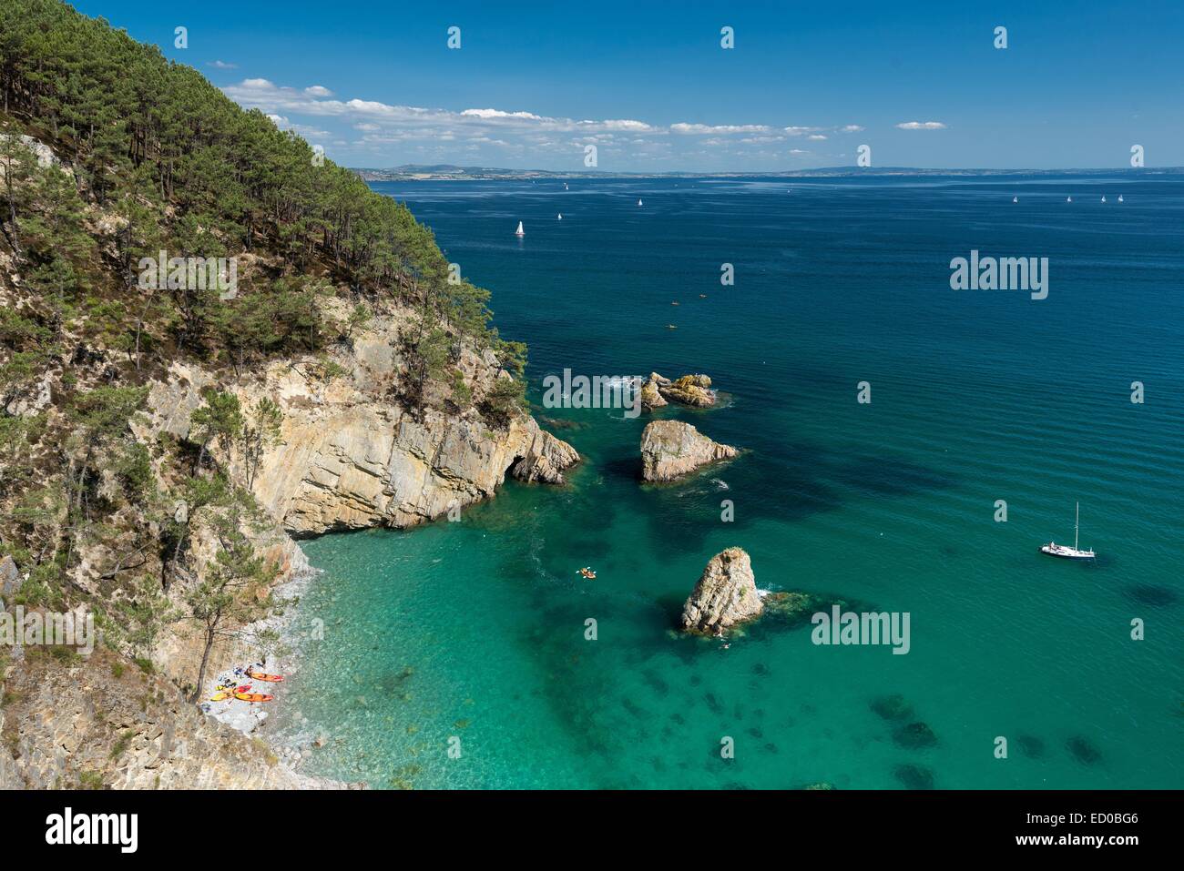 Crozon france hi-res stock photography and images - Alamy