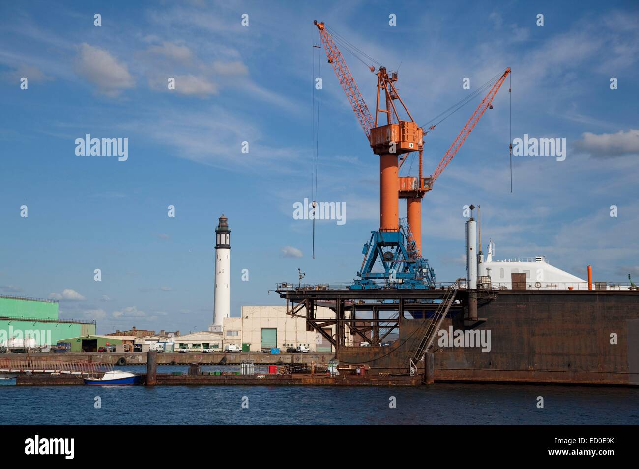 France, Nord, Dunkirk, lighthouse and harbor facilities Stock Photo - Alamy