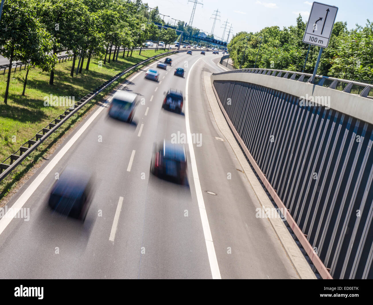 Cars go on highway in hi-res stock photography and images - Alamy